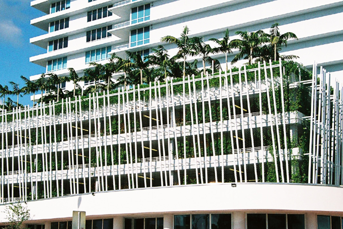 Bentley Bay Garage - Specialty Structures